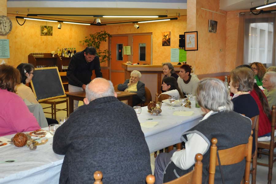Foyer Logement Animations Ateliers: Residence-Autonomie VLC